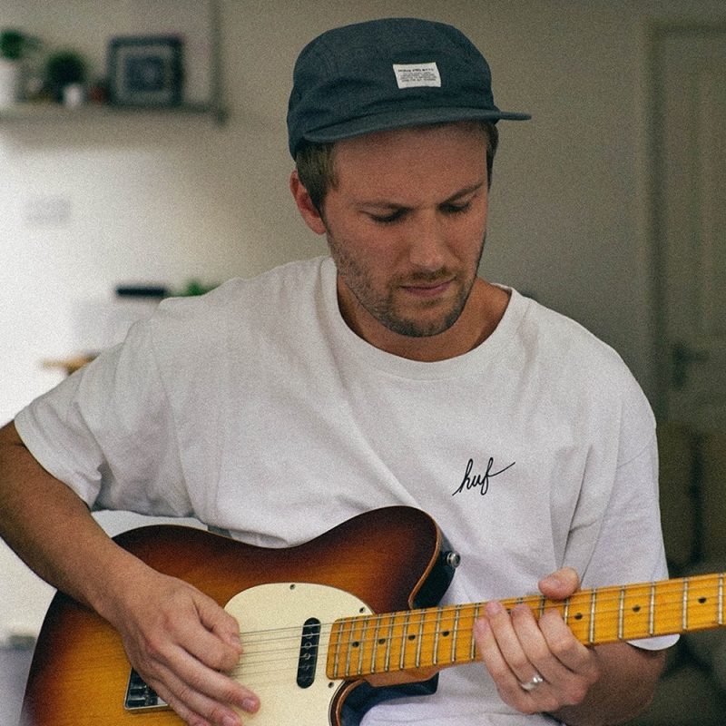 Simon Jefferis - Easy (Feat. Benedict Cork) - blahblahblahscience